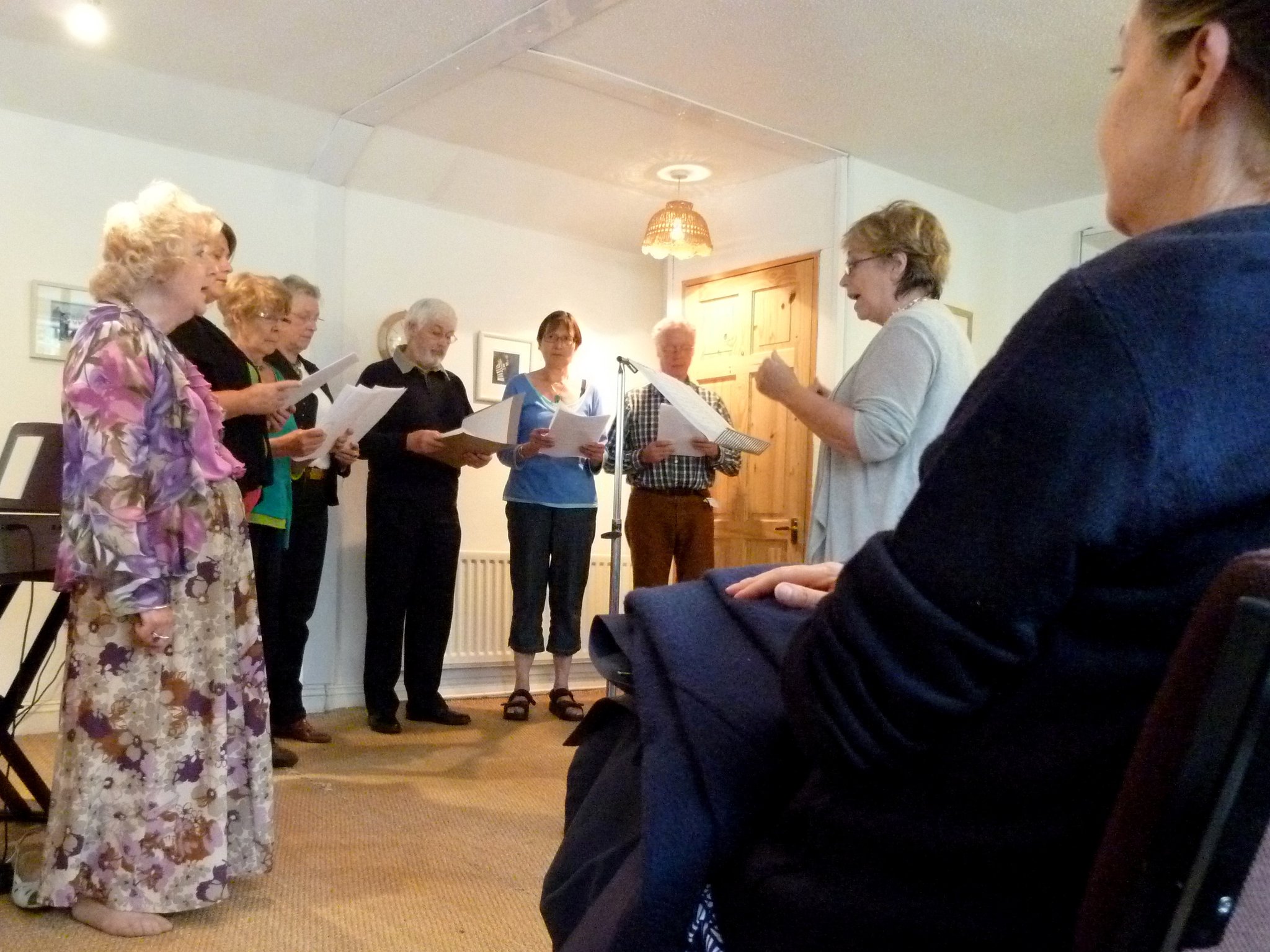 Singing for the Over 50s with Penny Jenkins - Jackdaws Music Education ...